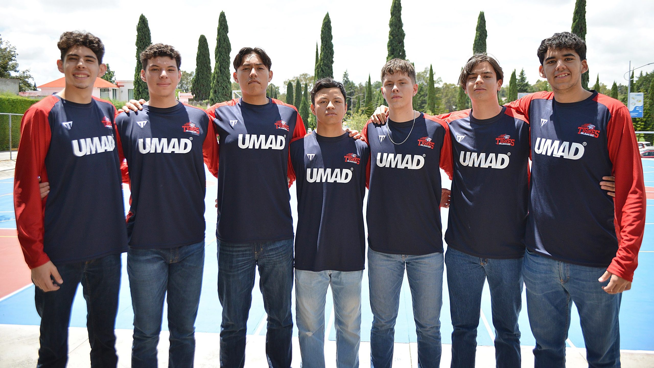 tigres blancos UMAD – UMAD
